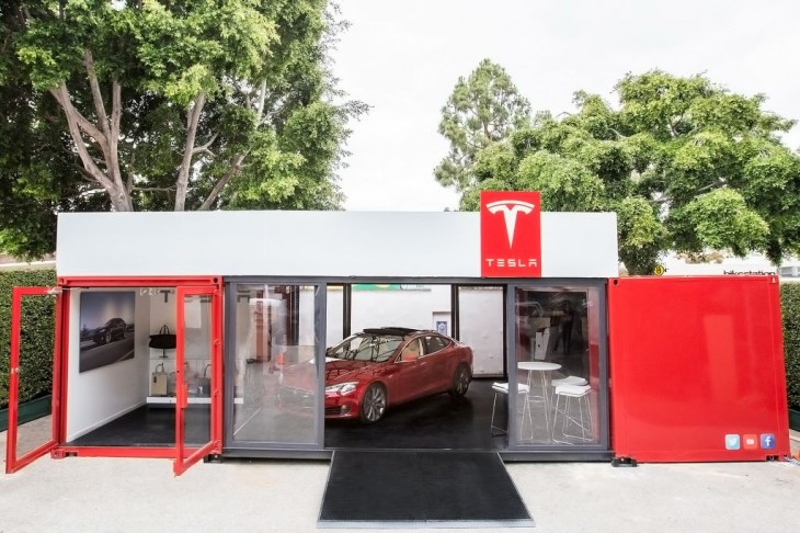 Concession Tesla - Elon Musk choisit d'utiliser des containers